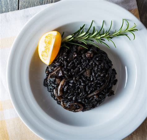 🍝 Spaghetti al Nero di Seppia: La Ricetta Siciliana CHE TI CAMBIERÀ LA ...