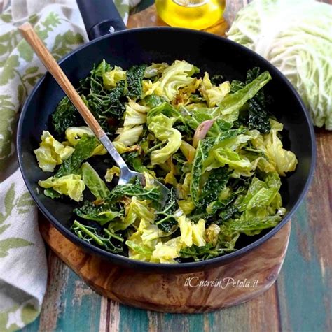 Come Cuocere la Verza in Padella: Ricette Facili e Gustose per Tutti i ...